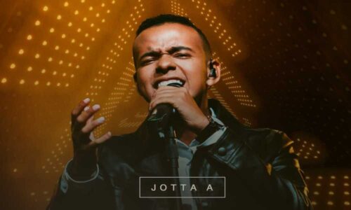 Jotta A, sorprende a su madre tras cirugía de cambio de sexo