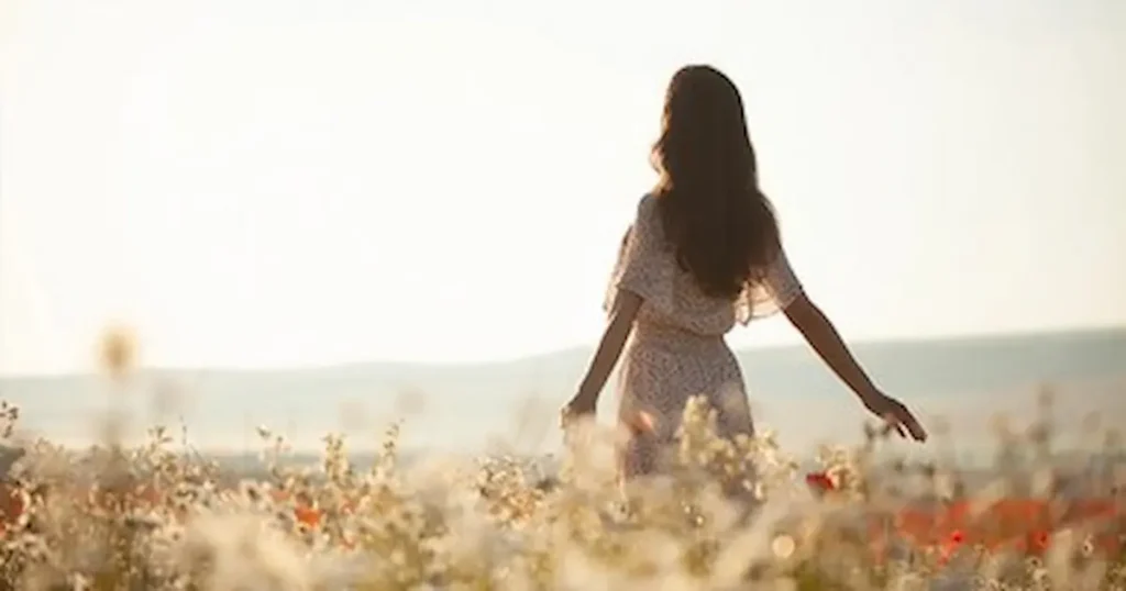 Características de una mujer que alegra el corazón de Dios