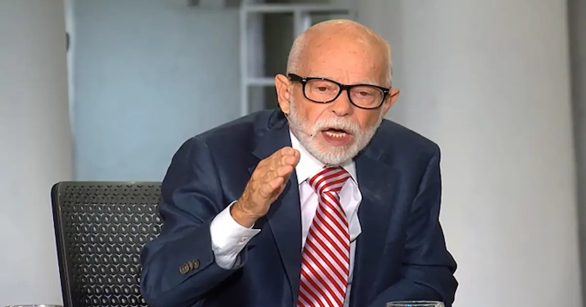 Pastor Jim Bakker pide ofrendas para no perder su casa ministerial