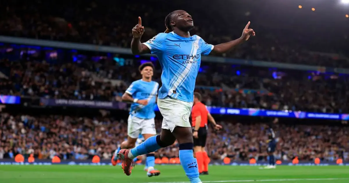 Footballeur de Manchester City témoigne de sa conversion au ...
